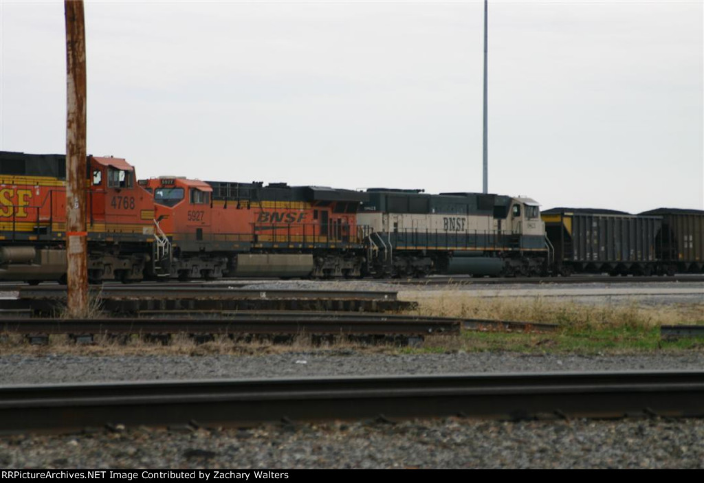 BNSF 5927 9821